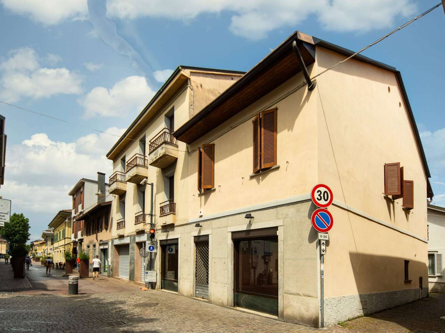 Rustico in Vendita, 3 locali a Concorezzo